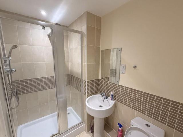 1 bedroom apartment to rent
