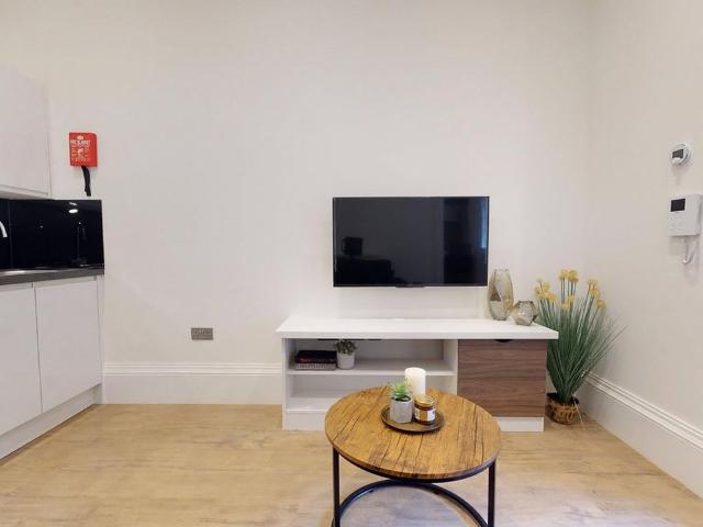 1 bedroom apartment to rent