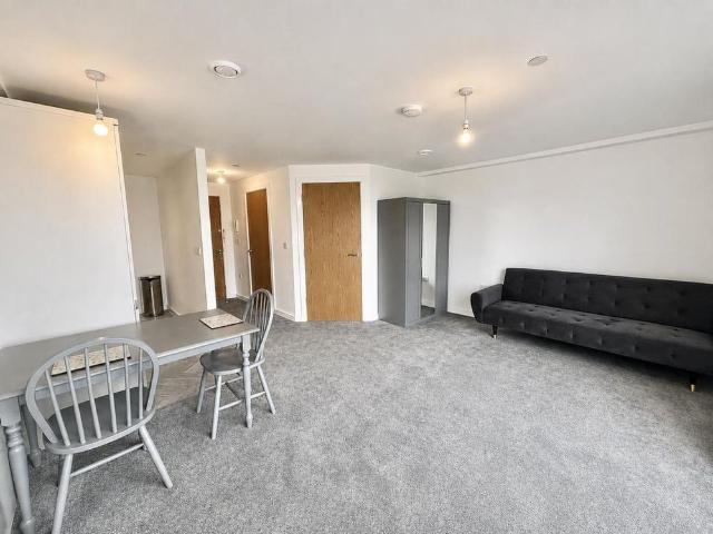 1 bedroom apartment to rent
