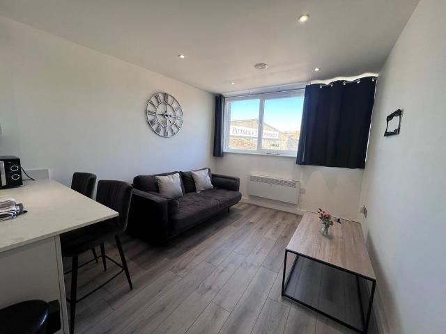 1 bedroom apartment to rent