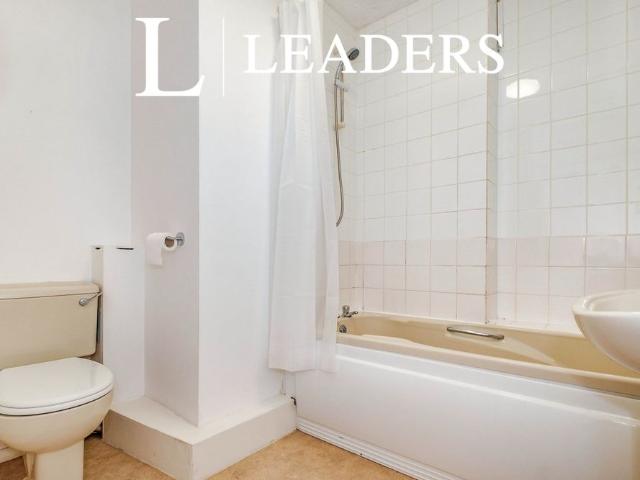 1 bedroom apartment to rent 29A Goring Road, Goring by Sea, Worthing, BN12