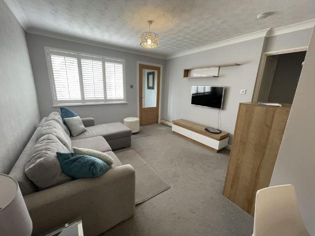 1 bedroom apartment to rent