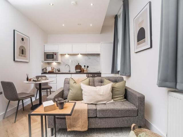 1 bedroom apartment to rent