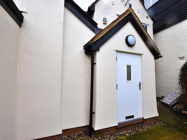 1 bedroom apartment to rent