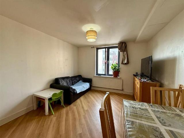 1 bedroom apartment to rent