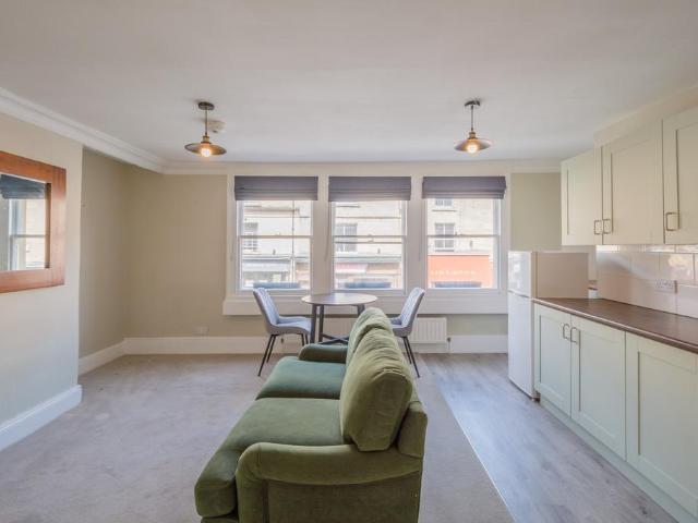 1 bedroom apartment to rent