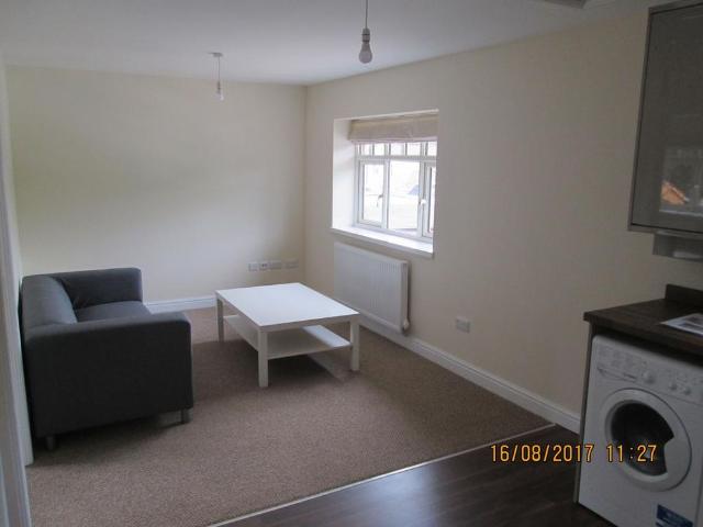 1 bedroom apartment to rent