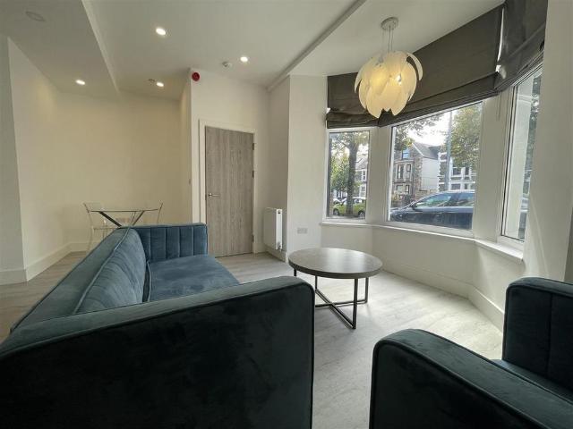 1 bedroom apartment to rent