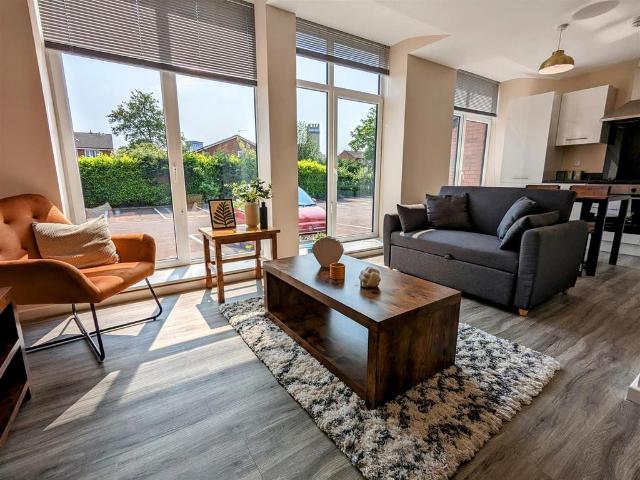 1 bedroom apartment to rent