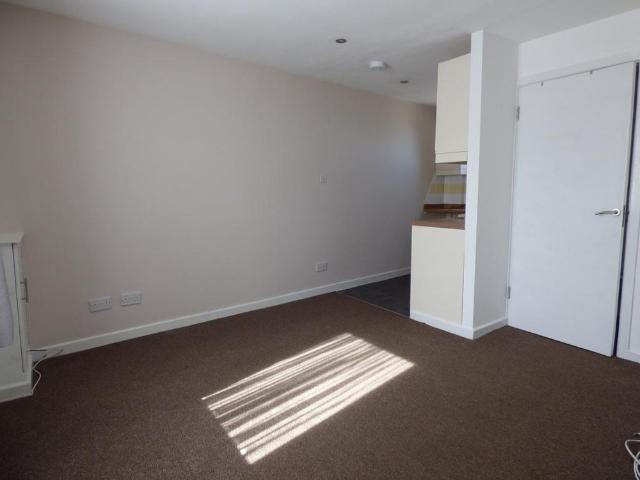 1 bedroom apartment to rent