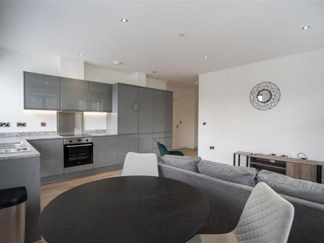 1 bedroom apartment to rent