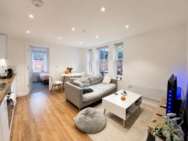 1 bedroom apartment to rent