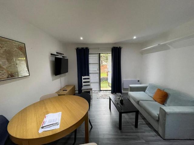 1 bedroom apartment to rent