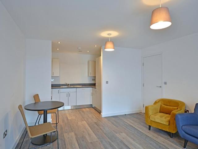 1 bedroom apartment to rent