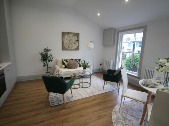 1 bedroom apartment to rent