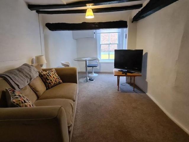 1 bedroom apartment to rent