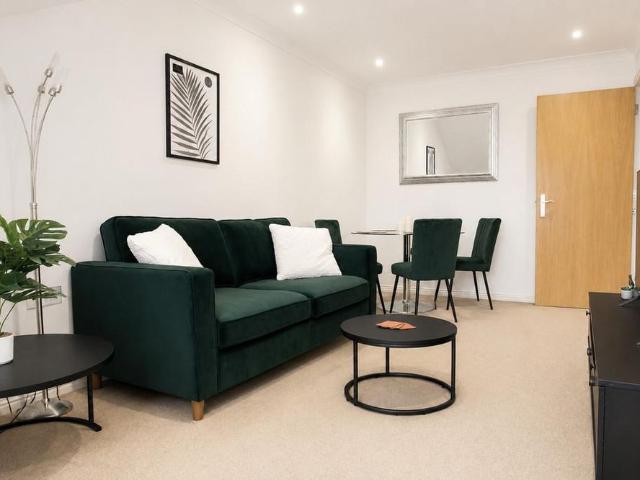 1 bedroom apartment to rent