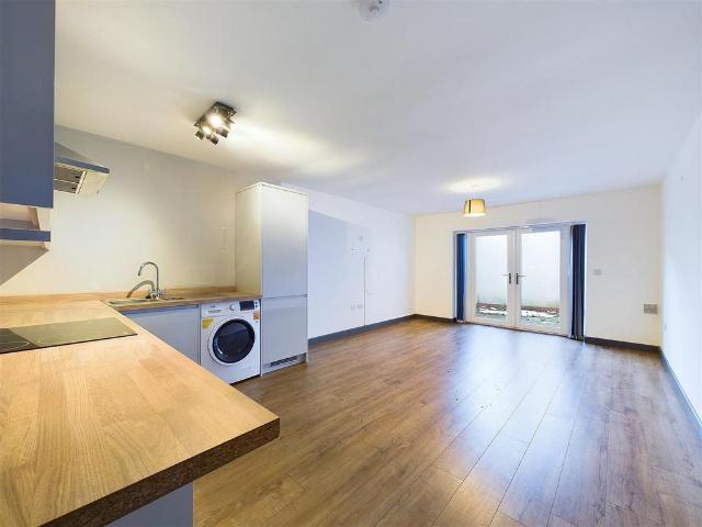 1 bedroom apartment to rent