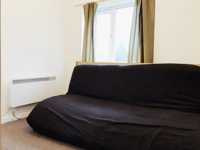 1 bedroom apartment to rent