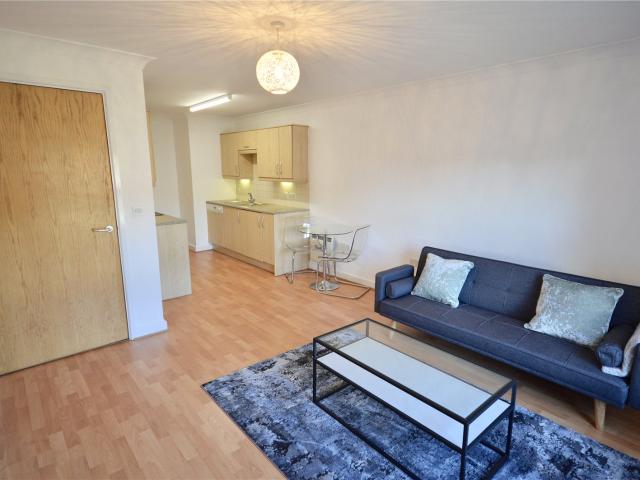 1 bedroom apartment to rent