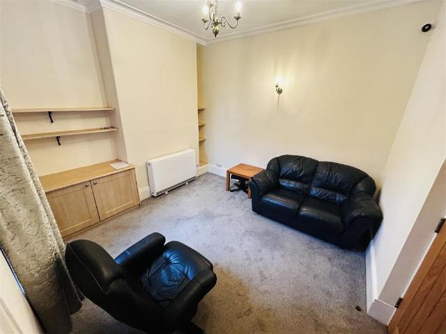 1 bedroom apartment to rent