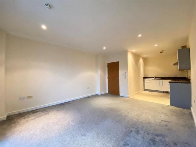 1 Bedroom Apartment To Rent