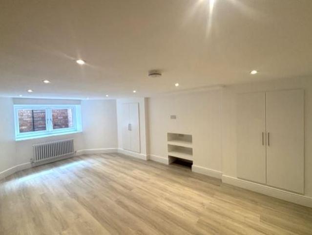 1 bedroom apartment to rent