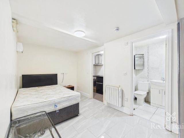 1 bedroom apartment to rent