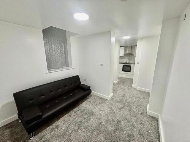 1 bedroom apartment to rent