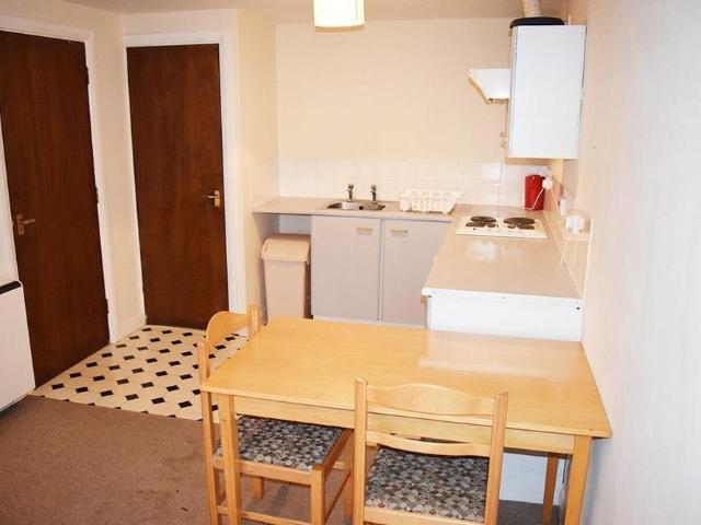 1 bedroom apartment to rent