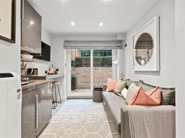 1 bedroom apartment to rent