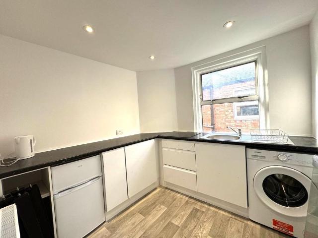 1 bedroom apartment to rent