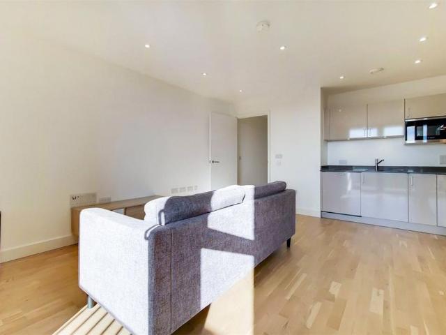 1 bedroom apartment to rent