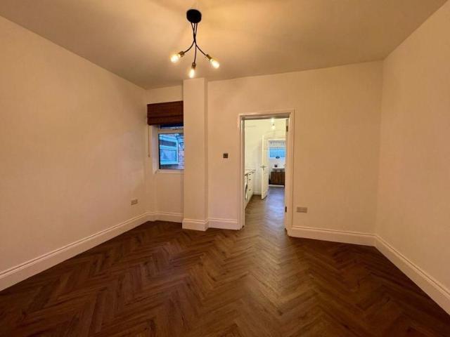 1 bedroom apartment to rent