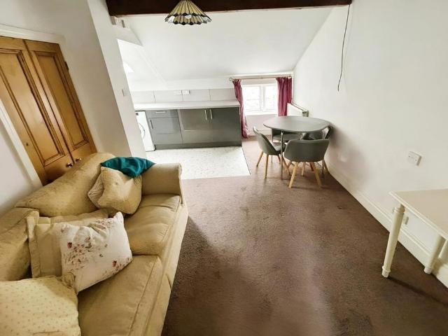 1 bedroom apartment to rent