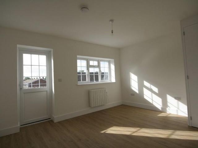 1 bedroom apartment to rent