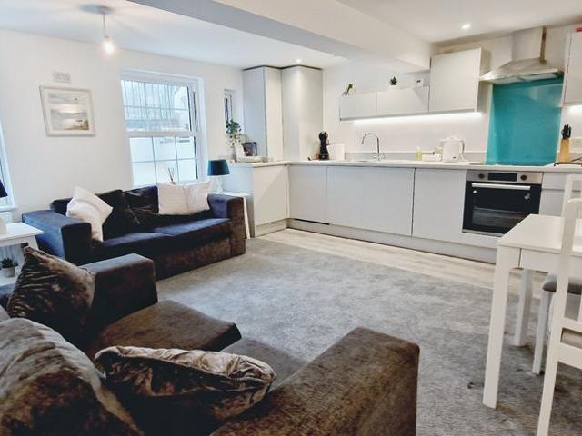 1 bedroom apartment to rent