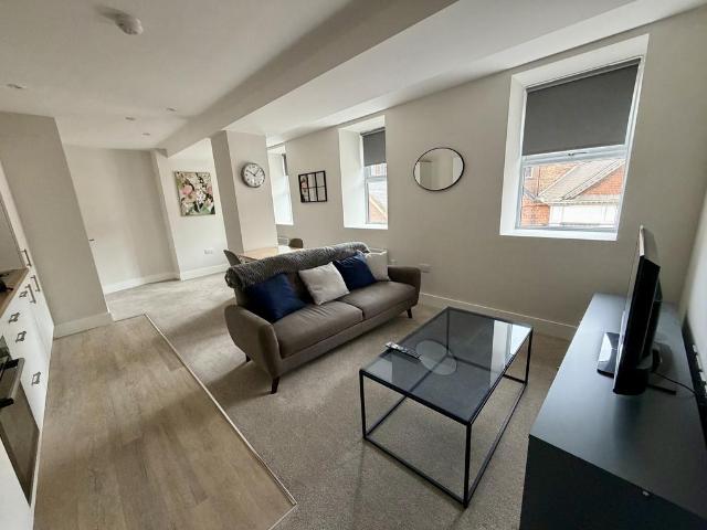 1 bedroom apartment to rent
