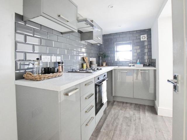 1 bedroom apartment to rent