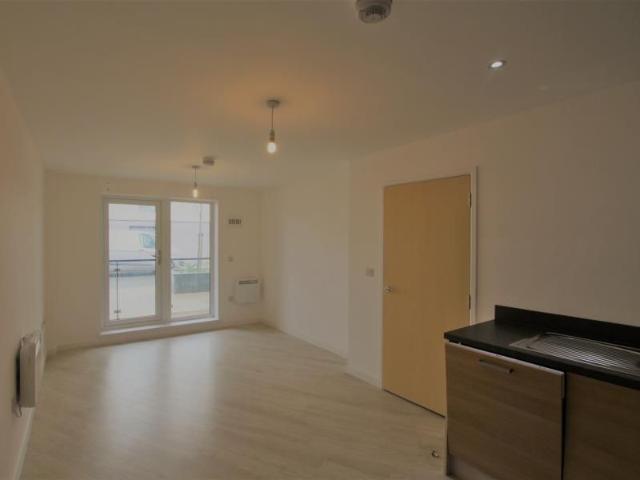 1 bedroom apartment to rent