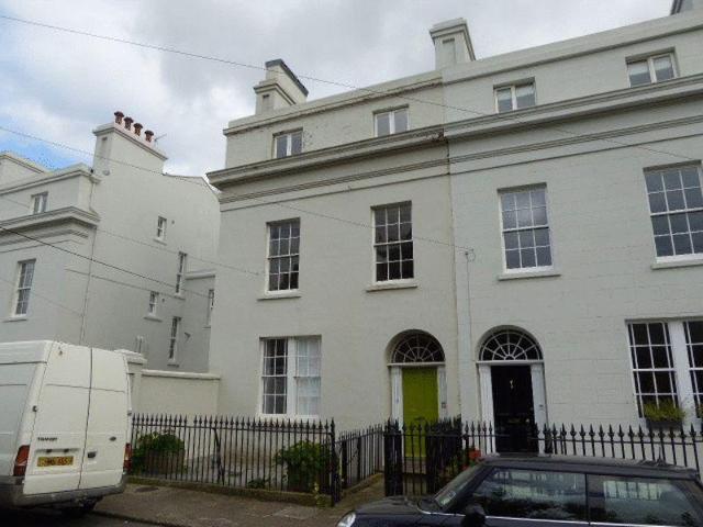 1 bedroom apartment to rent