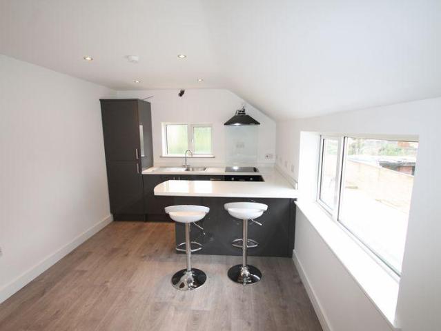1 bedroom apartment to rent