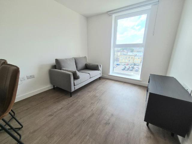 1 bedroom apartment to rent