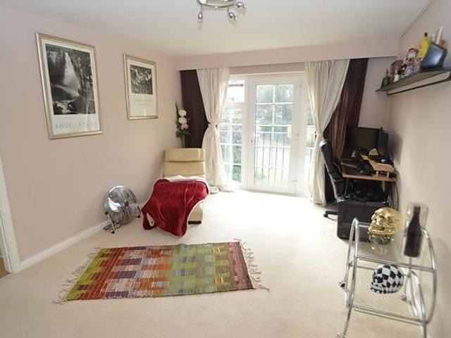 1 bedroom apartment to rent