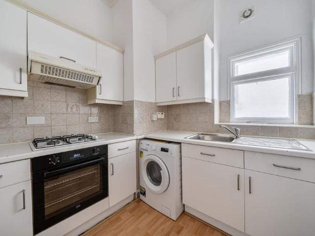1 bedroom apartment to rent