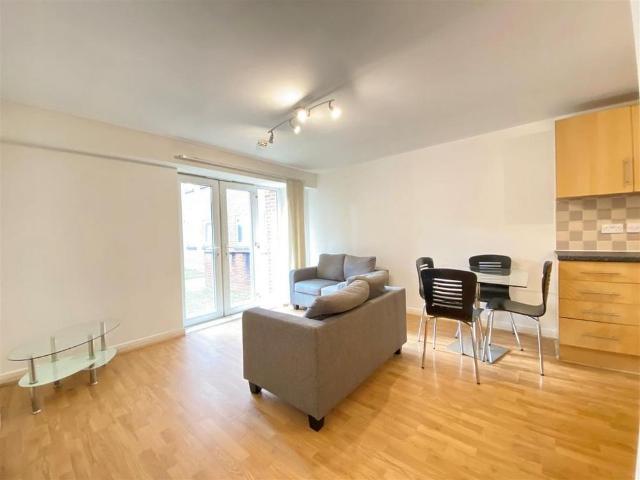 1 bedroom apartment to rent