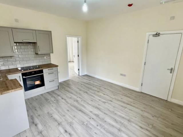 1 bedroom apartment to rent