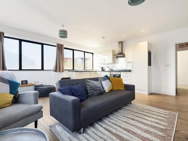 1 bedroom flat to rent