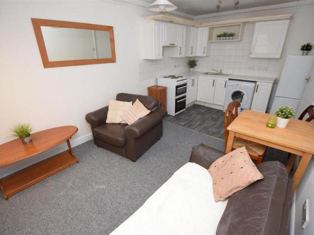 1 bedroom apartment to rent
