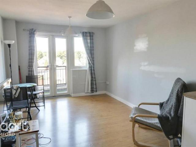 1 bedroom apartment to rent